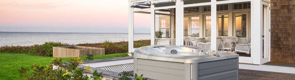 J-435™ 7-Foot Lounge Seating Spa